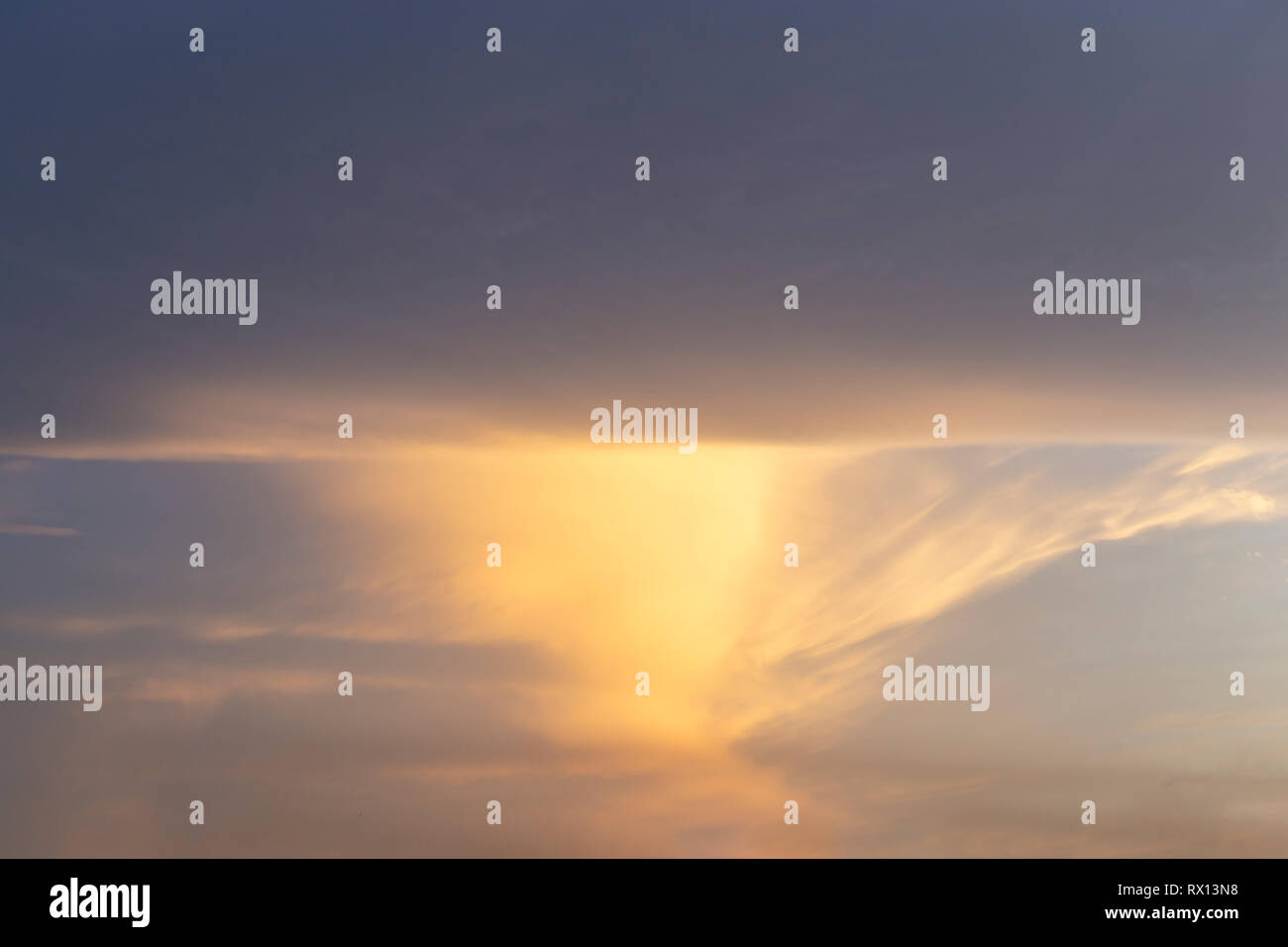 Spliting clouds hi-res stock photography and images - Alamy