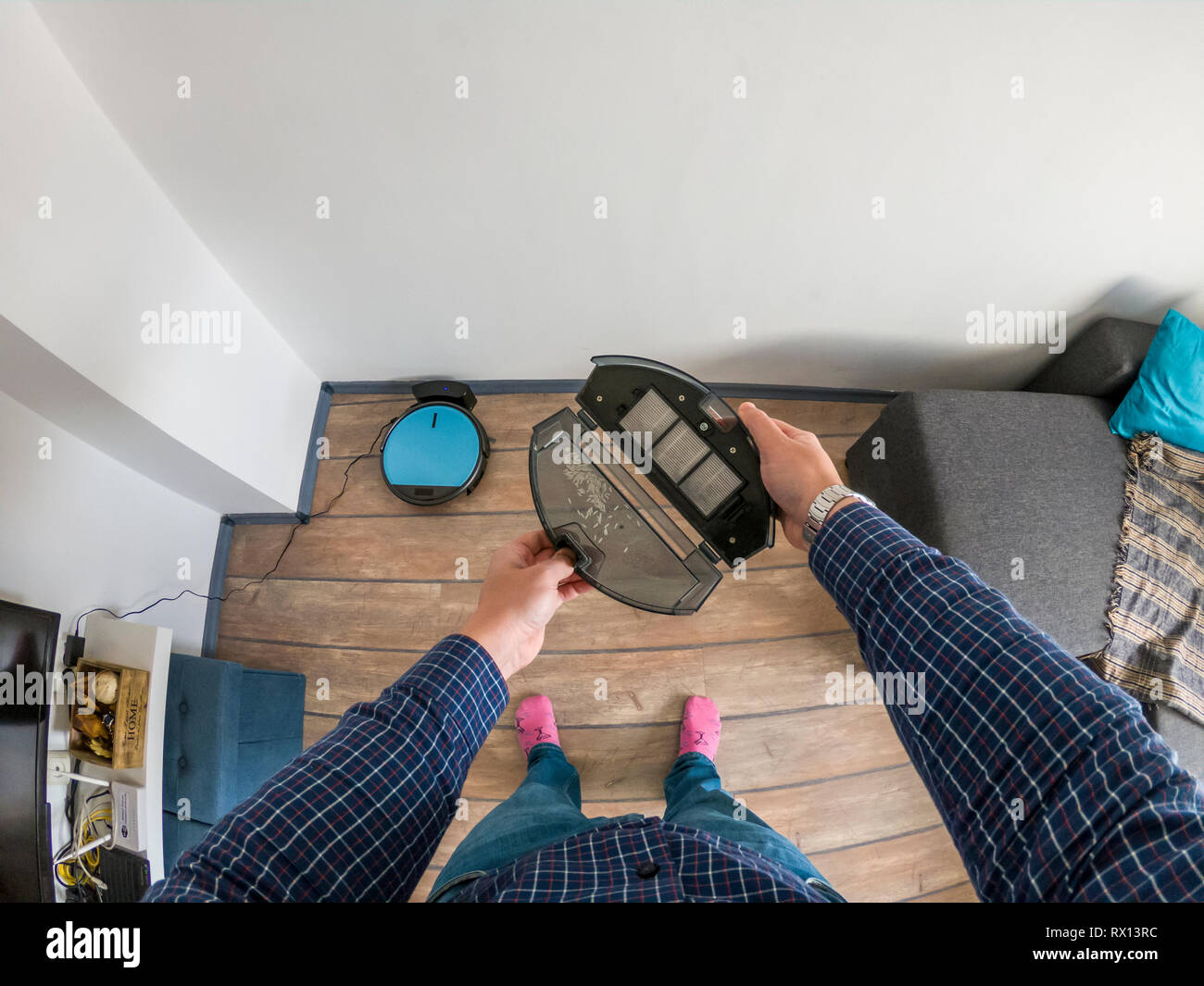 Smart dustbin hi-res stock photography and images - Alamy