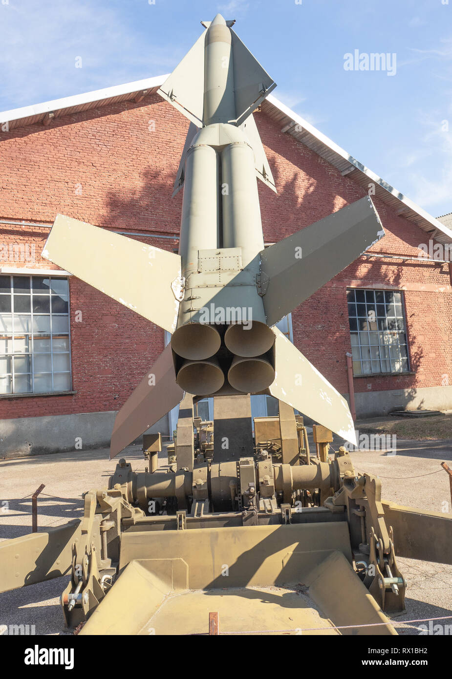 Anti aircraft missile hi-res stock photography and images - Alamy