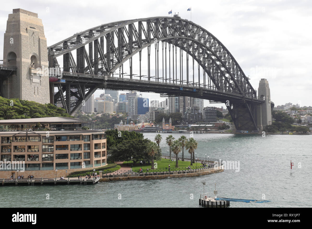 Hickson Road Reserve, The Rocks, Sydney, NSW, Australia Stock Photo - Alamy