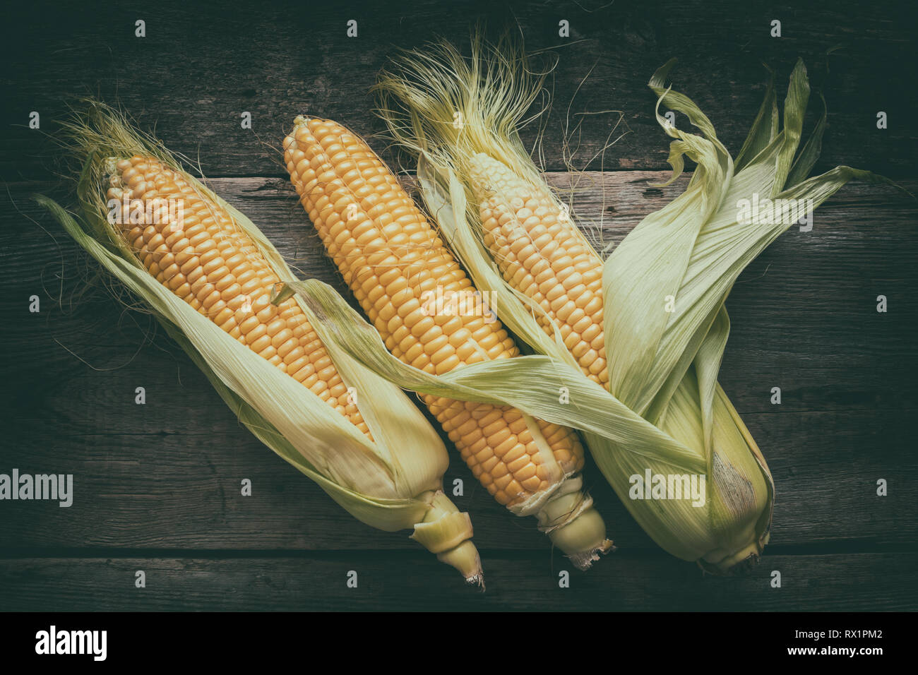 Yellow sweet corn hi-res stock photography and images - Alamy