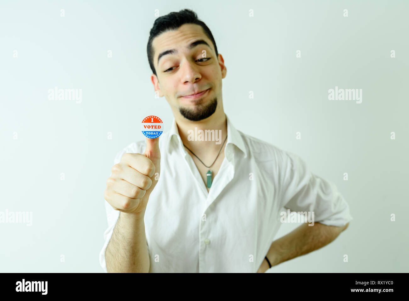 Hispanic voting young hi-res stock photography and images - Alamy