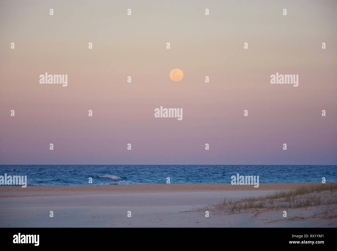 Full moon beach australia hi-res stock photography and images - Alamy