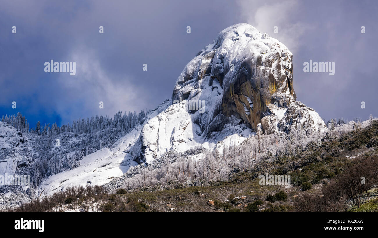 Moro Rock after a winter storm, Sequoia National Park, California USA ...