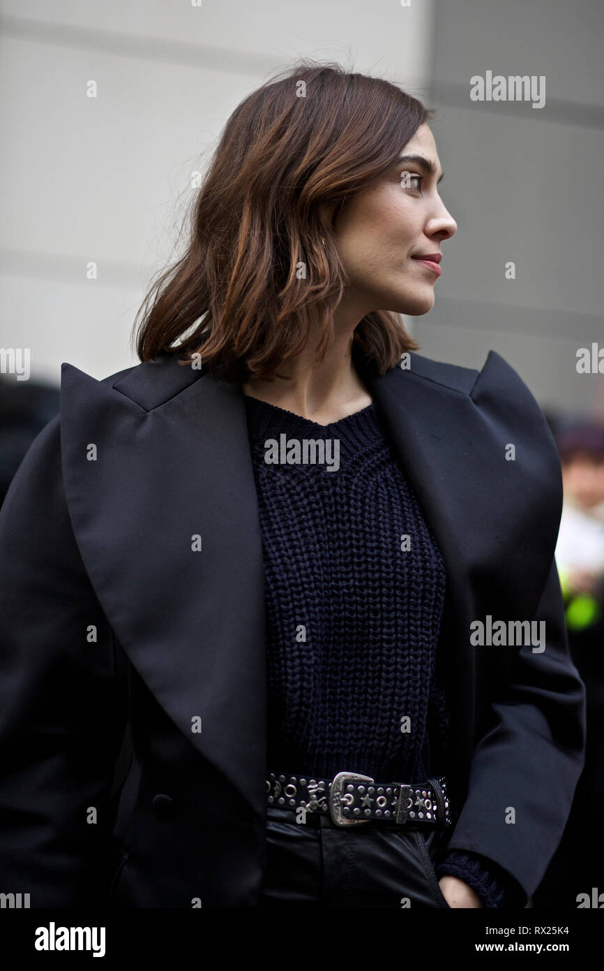 Alexa Chung at London Fashion Week Fall Winter Feb : UK Stock Photo - Alamy