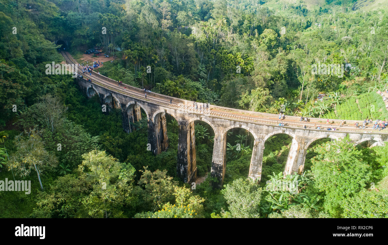 Famous Demodara Nine Arch Bridge. Ella, Sri Lanka Stock Photo - Alamy