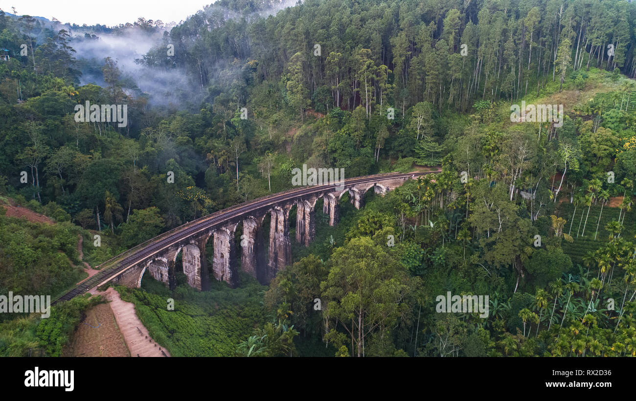 Famous Demodara Nine Arch Bridge. Ella, Sri Lanka Stock Photo - Alamy