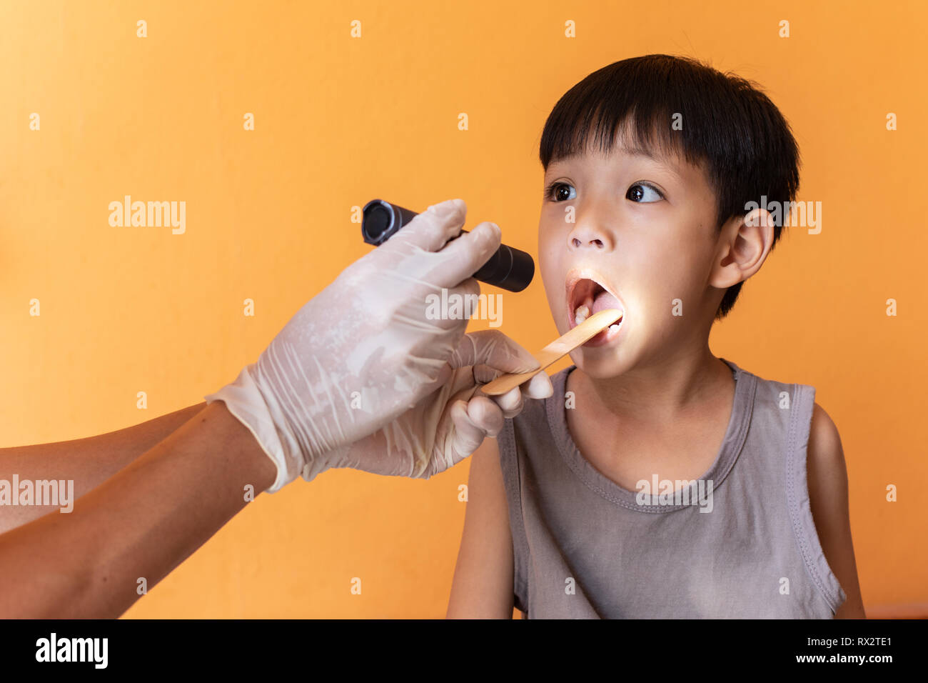 Check tongue hi-res stock photography and images - Alamy