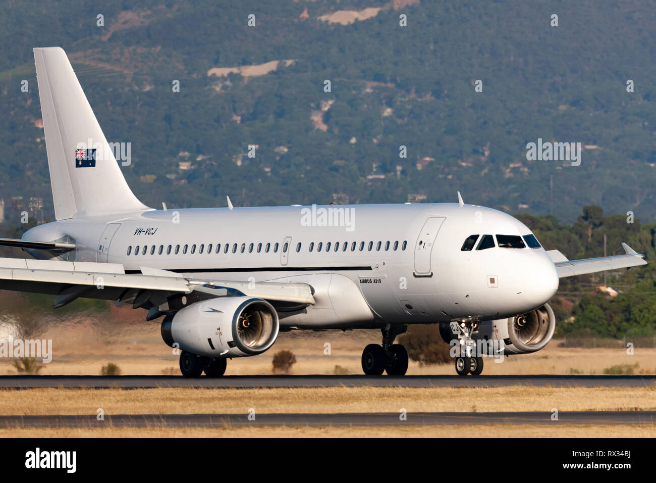 Skytraders Airbus A319-132 aircraft VH-VCJ at Adelaide Airport Stock ...