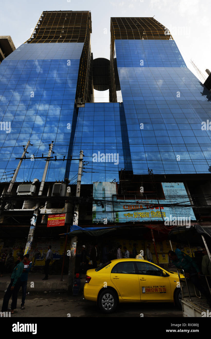 New high rise buildings in Dhaka Stock Photo - Alamy