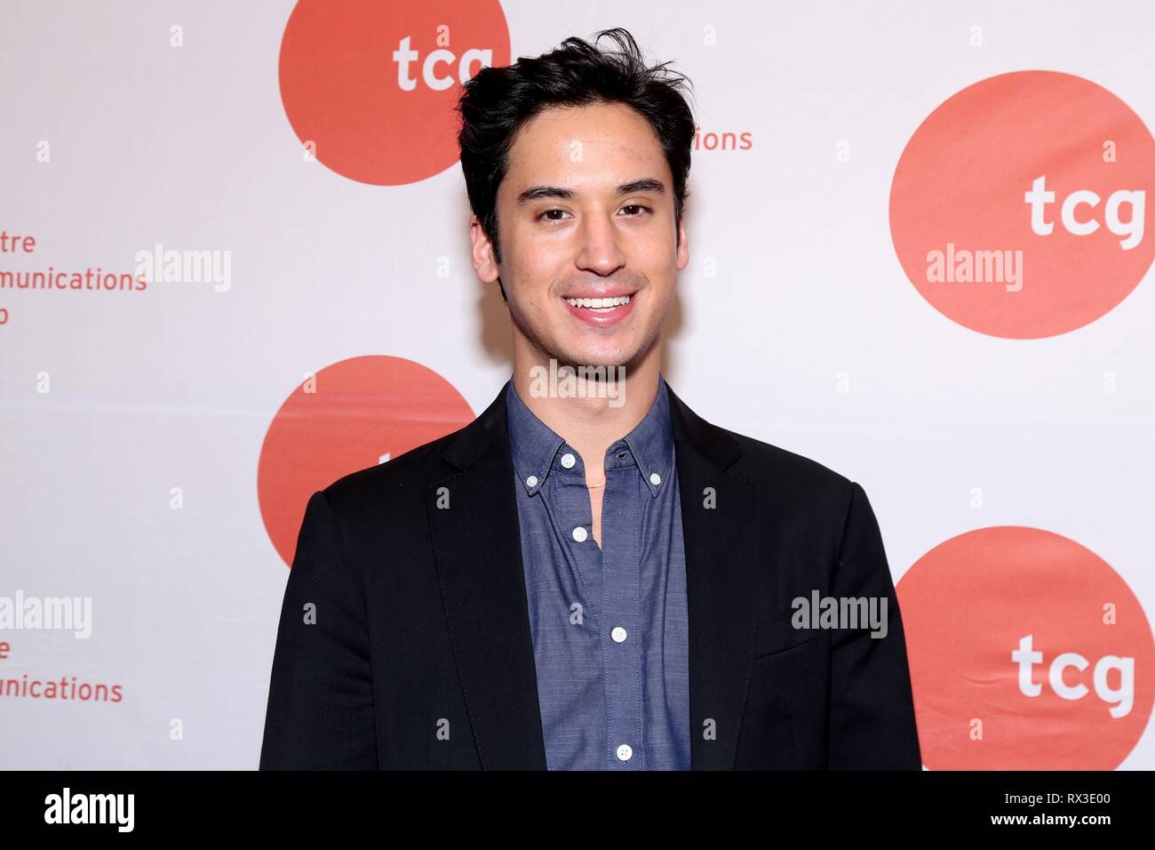 Michael hsu rosen hi-res stock photography and images - Alamy