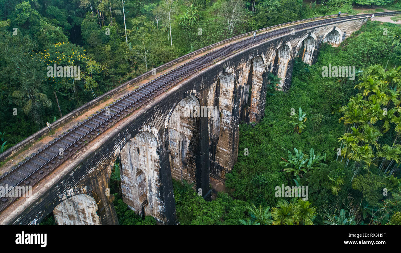 Famous Demodara Nine Arch Bridge. Ella, Sri Lanka Stock Photo - Alamy