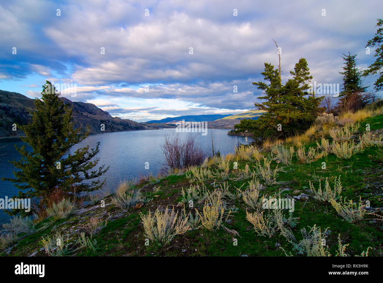 Kalamalka lake hi-res stock photography and images - Alamy