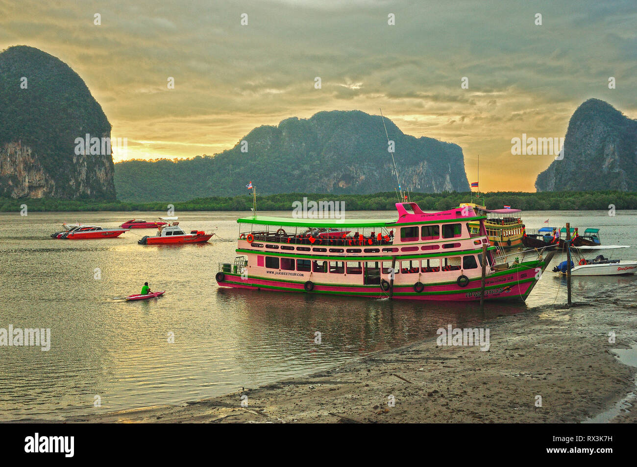 Pak meng port hi-res stock photography and images - Alamy