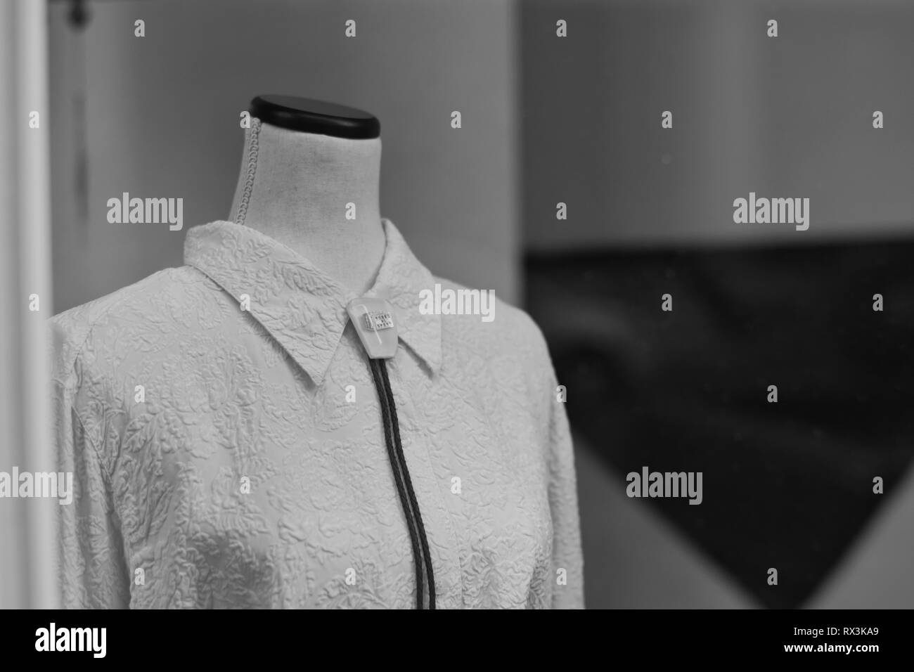 Headless manikin Black and White Stock Photos & Images - Alamy