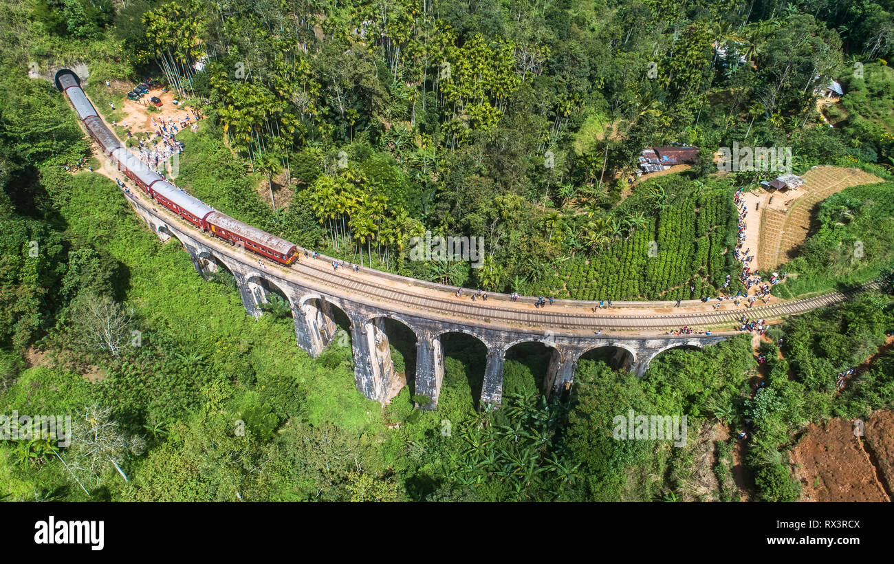 Famous Demodara Nine Arch Bridge. Ella, Sri Lanka Stock Photo - Alamy