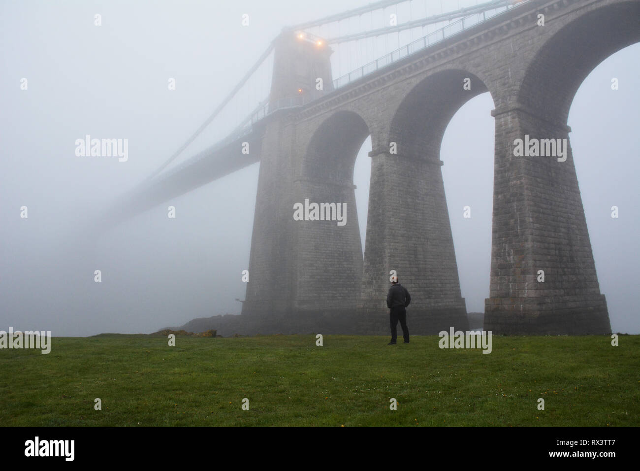 Welsh bridges hi-res stock photography and images - Alamy