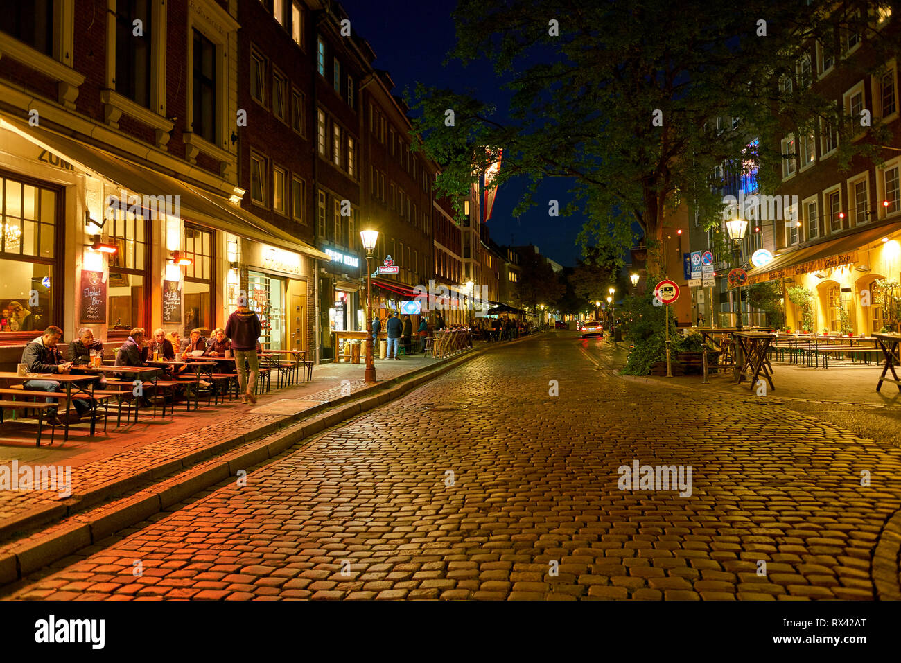 DUSSELDORF, GERMANY - CIRCA SEPTEMBER, 2018: Dusseldorf urban landscape ...