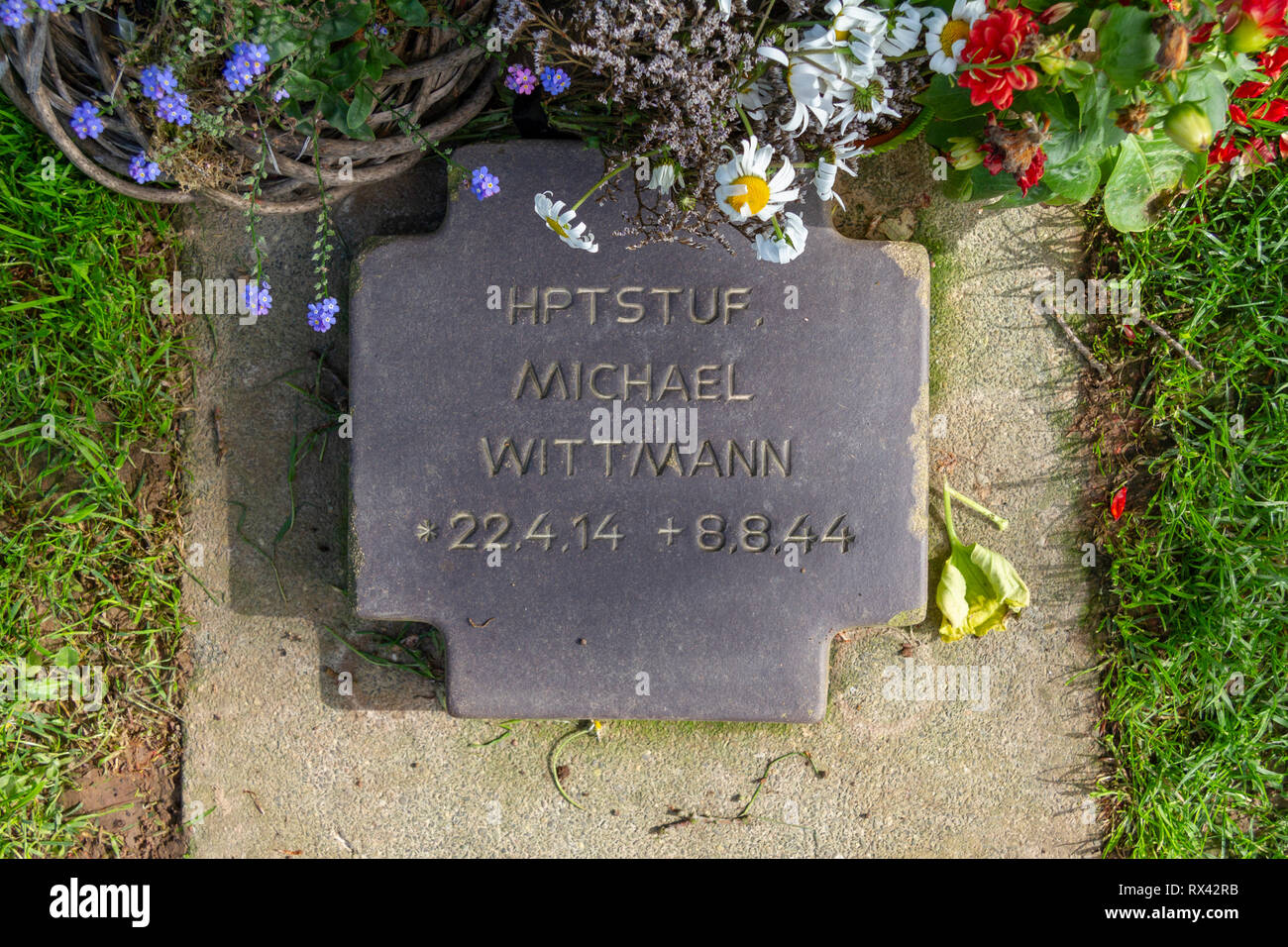 German war graves commission hi-res stock photography and images - Alamy