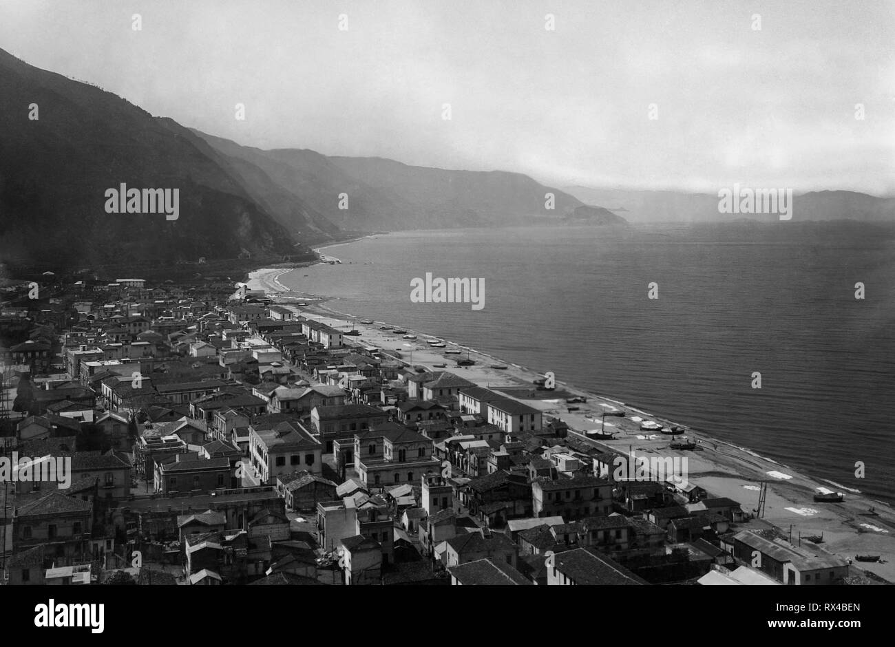 Reggio calabria messina Black and White Stock Photos & Images - Alamy