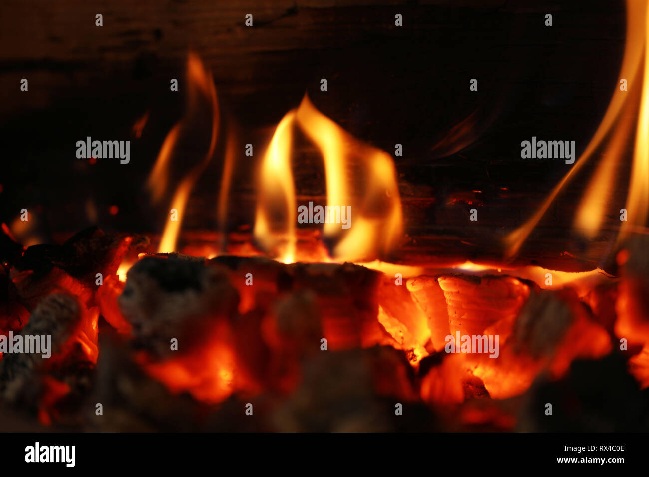 Wood Fire Glow Embers Stock Photo - Alamy
