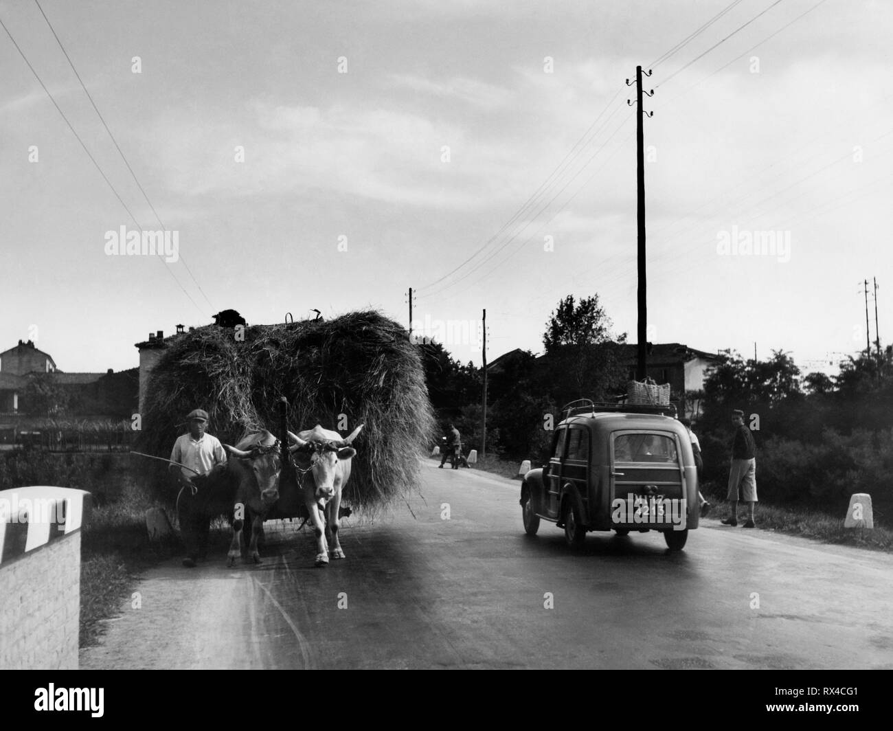 traffic, lombardia, 1960 Stock Photo - Alamy