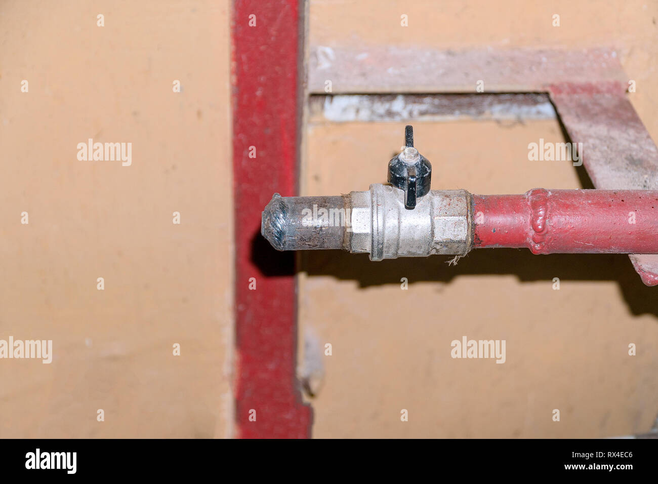 Stop tap house hi-res stock photography and images - Alamy