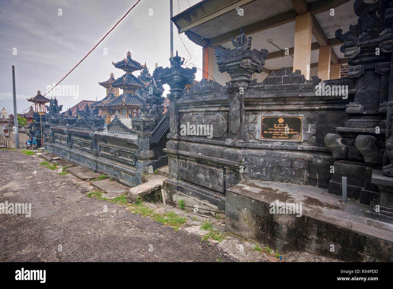 Pura desa temple hi-res stock photography and images - Alamy