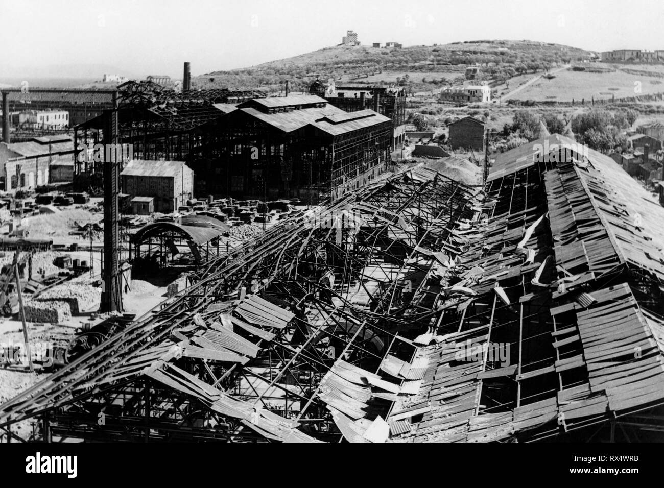 Industrial photographs hi-res stock photography and images - Alamy