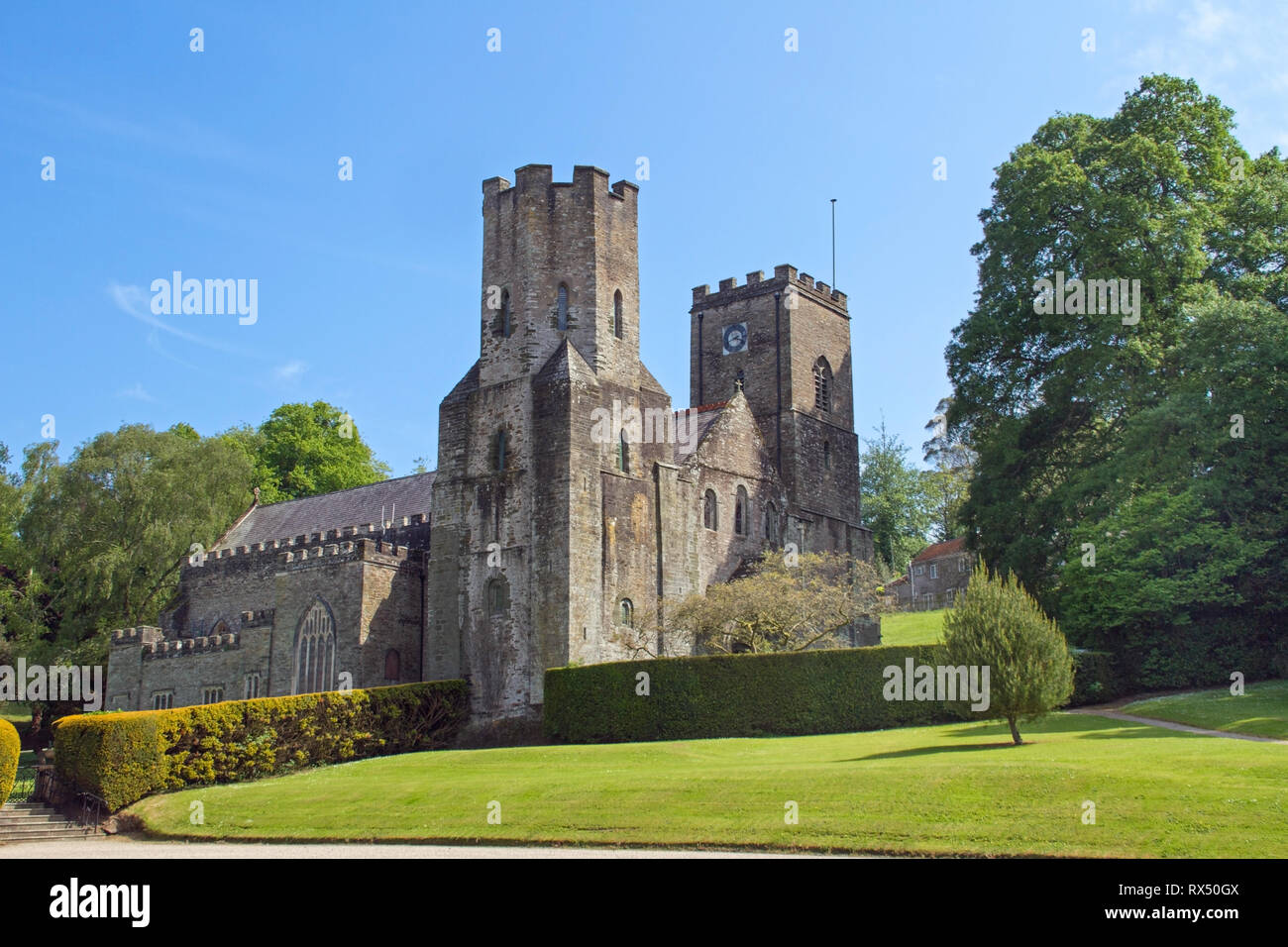 William morris executed the east window hi-res stock photography and ...