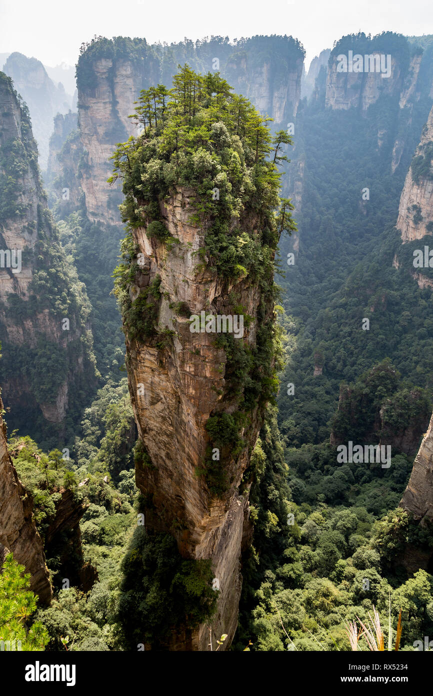 Hallelujah mountains china hi-res stock photography and images - Alamy