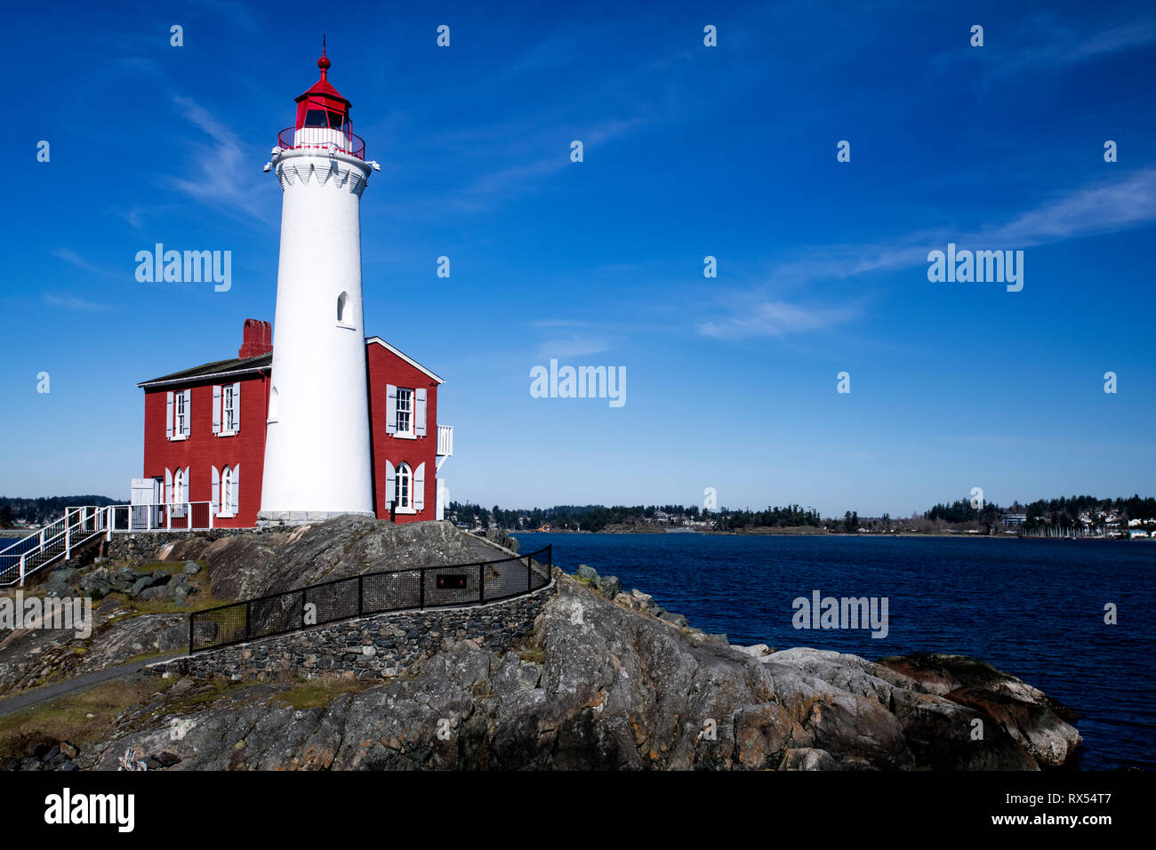 Fort Rodd Lighthouse, Fort Rodd National Histroic Site, Victoria, BC ...