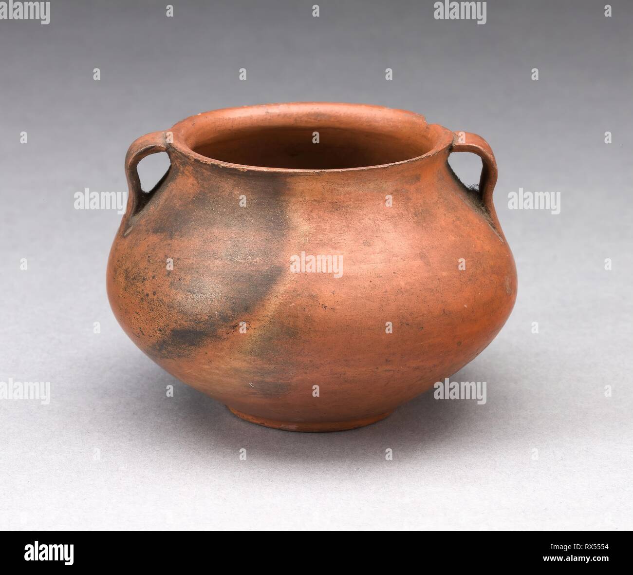 Two handled jug hi-res stock photography and images - Alamy