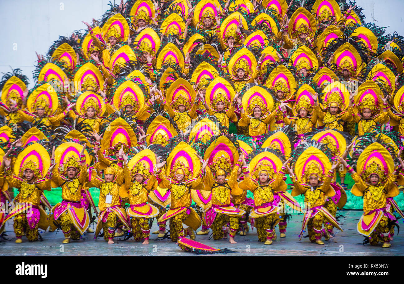 Sinulog santo hi-res stock photography and images - Alamy