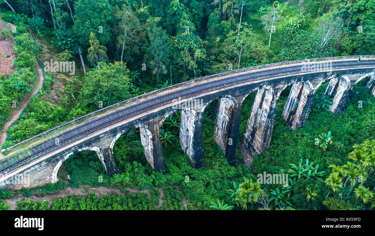 Famous Demodara Nine Arch Bridge. Ella, Sri Lanka Stock Photo - Alamy