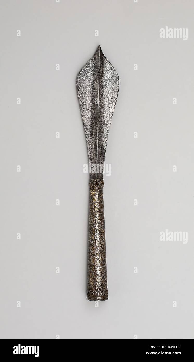 Medieval arrowhead hi-res stock photography and images - Alamy