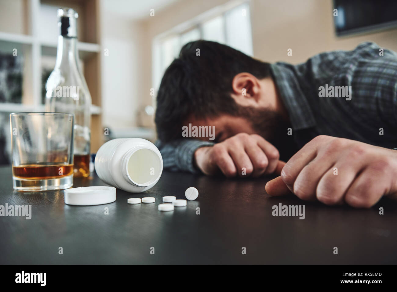 Alcohol with drugs on table hi-res stock photography and images - Alamy
