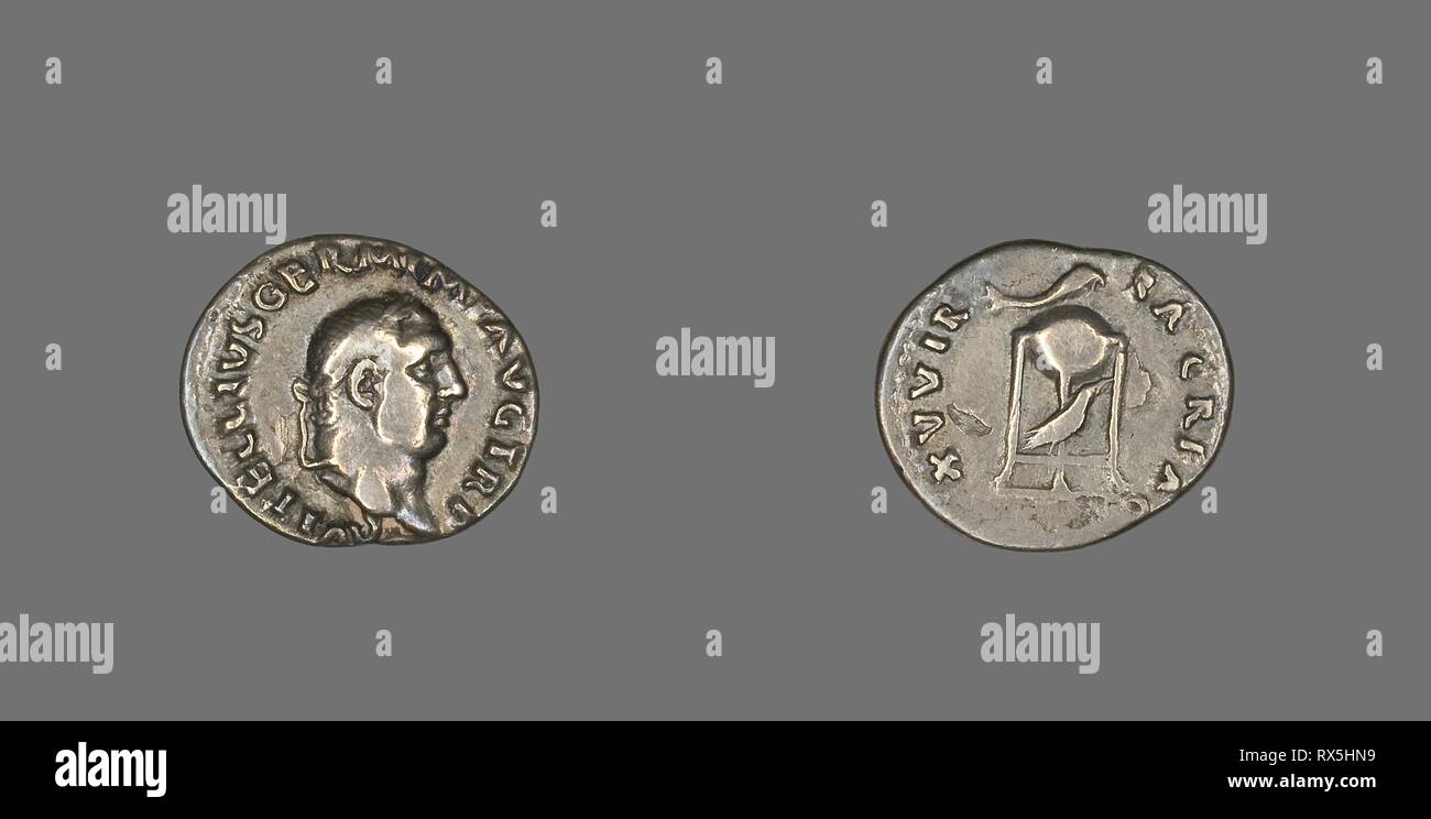 Silver dimensions coin hi-res stock photography and images - Alamy