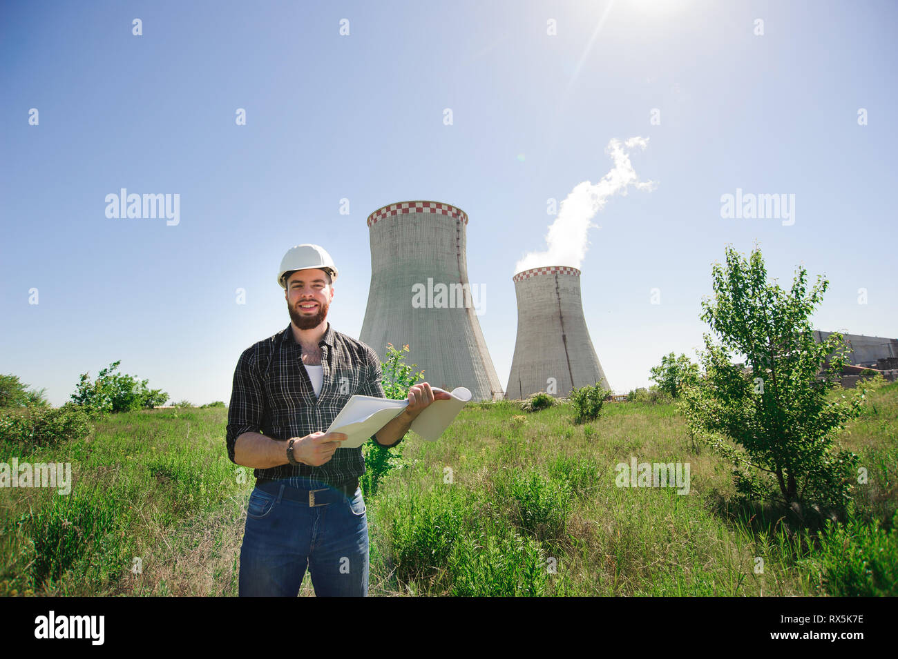 Engineer equipment instruction company hi-res stock photography and ...