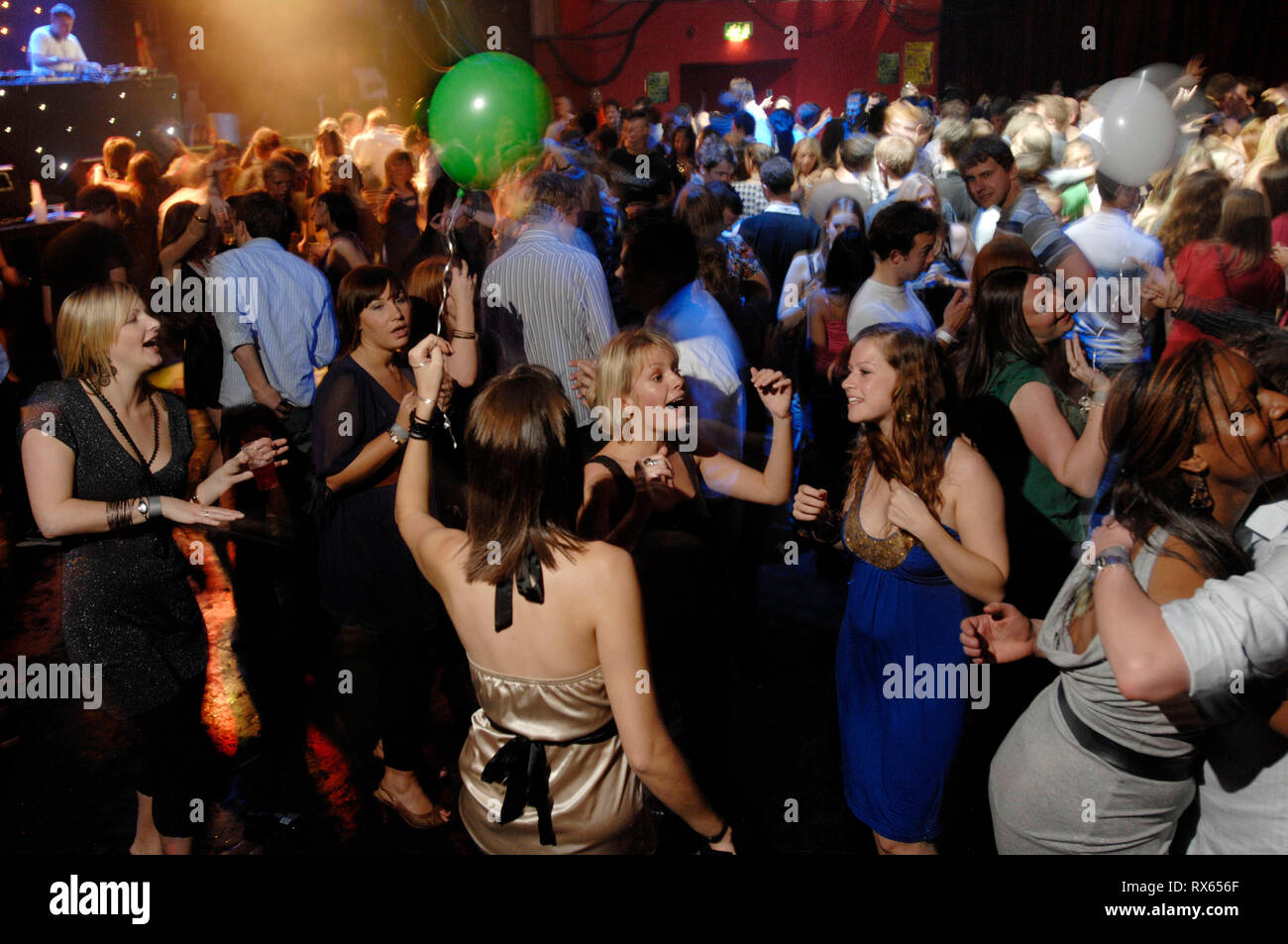 Big uni reunion hi-res stock photography and images - Alamy