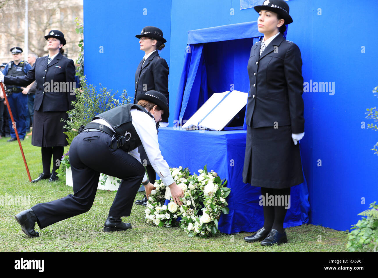 London, UK, 8th Mar 2019. Commemorative wreath at the National Police ...