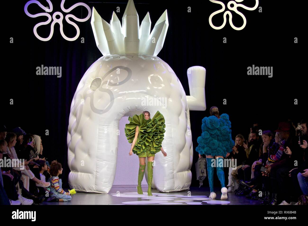 Spongebob 2019 hi-res stock photography and images - Alamy