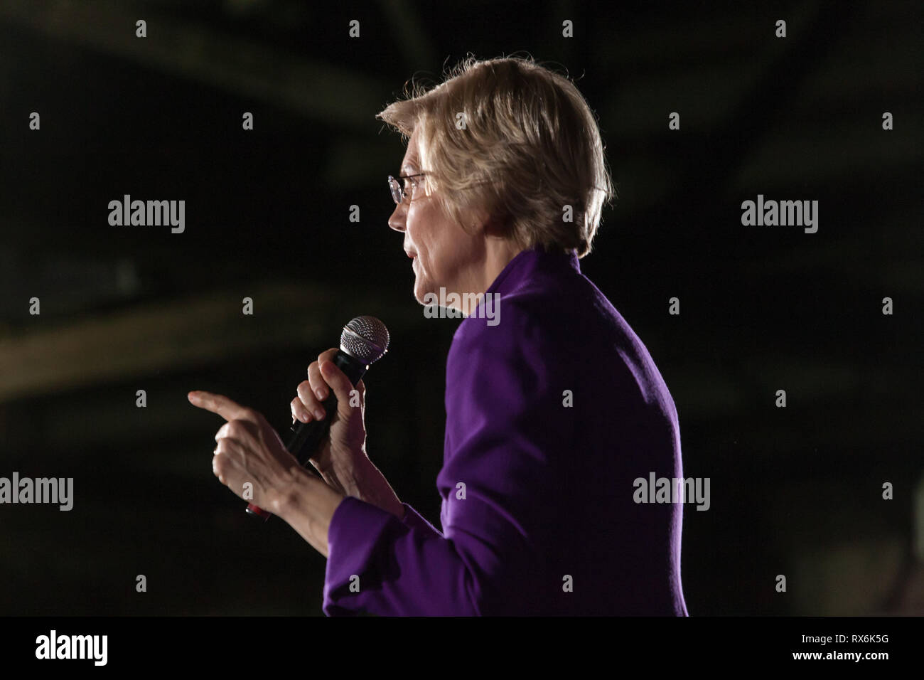 Elizabeth ann warren hi-res stock photography and images - Alamy