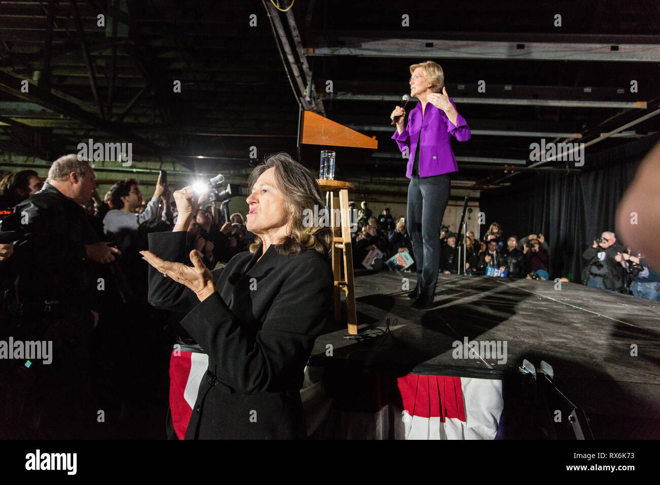 Warren campaign sign hi-res stock photography and images - Alamy