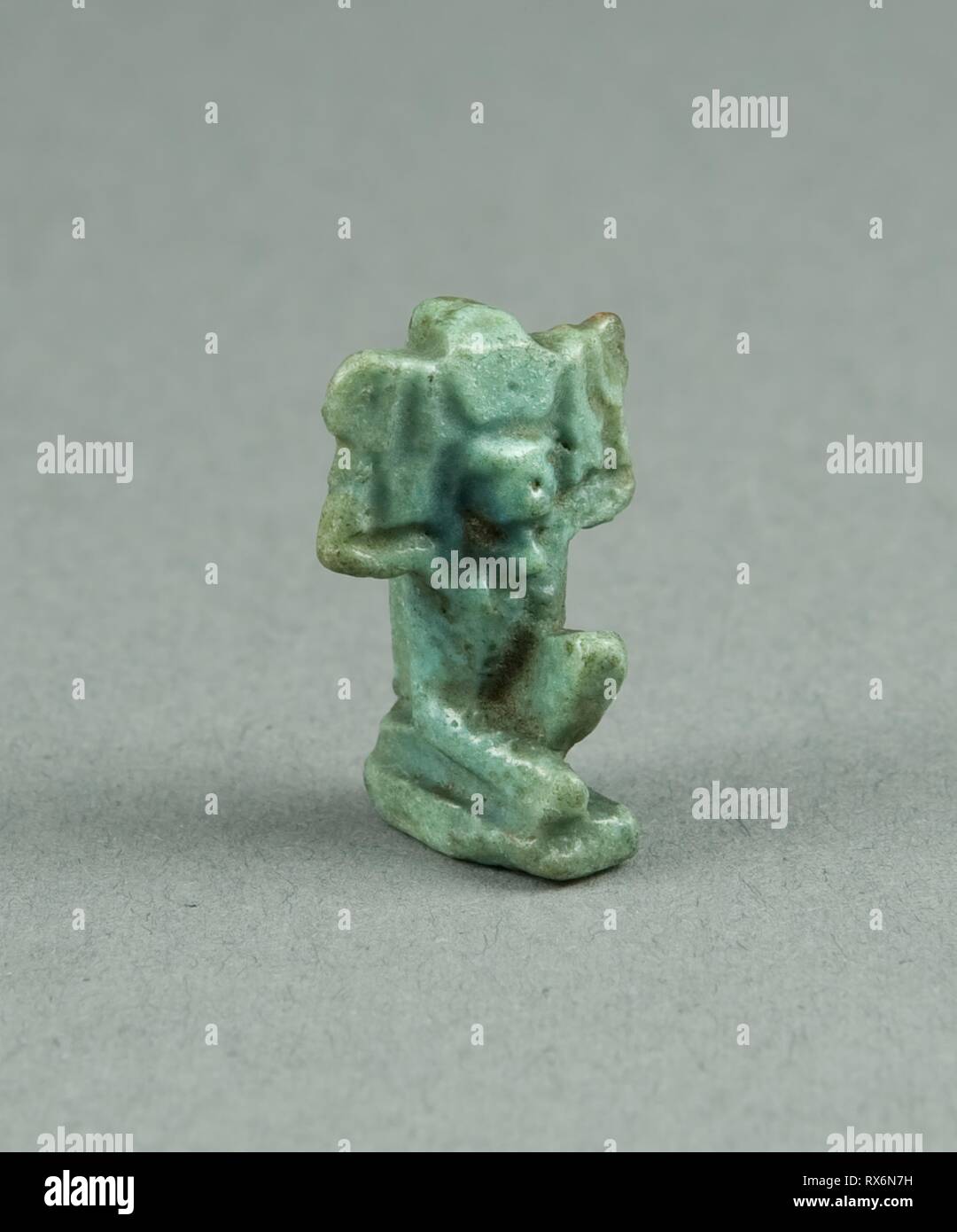 Shu amulet hi-res stock photography and images - Alamy