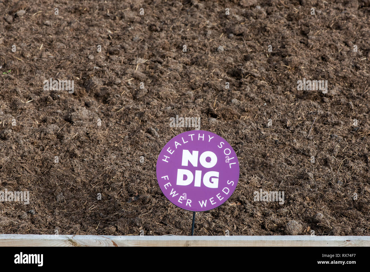 No dig method hi-res stock photography and images - Alamy