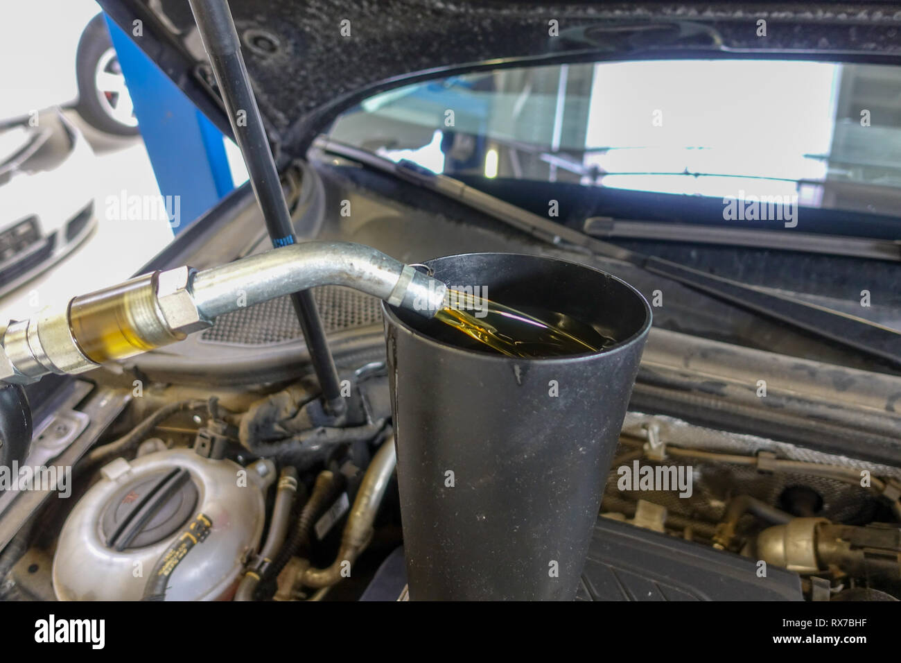 Car engine filled oil hi-res stock photography and images - Alamy