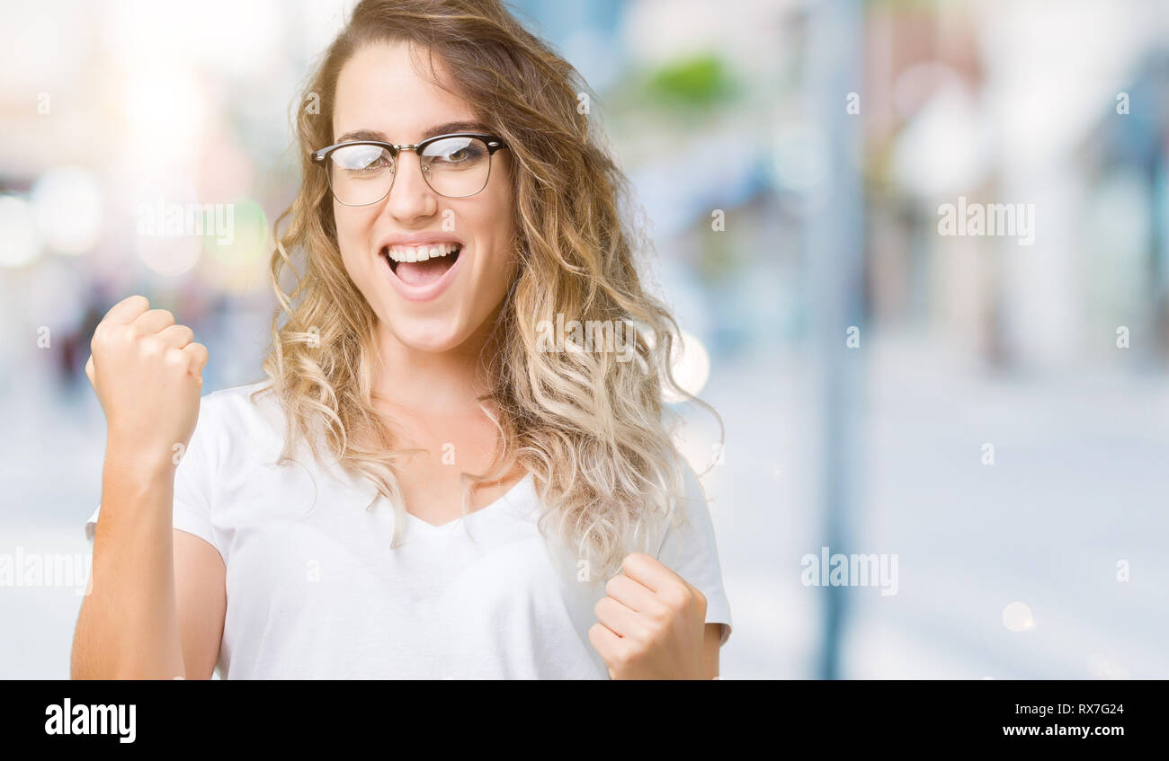 Beautiful blonde girl scream hi-res stock photography and images - Alamy