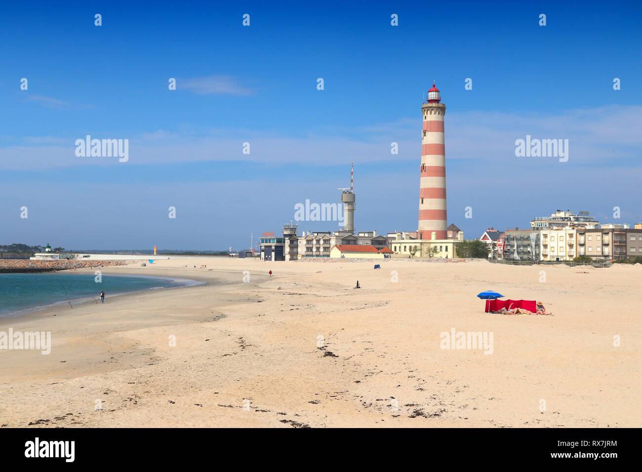 Farol da praia da barra hi-res stock photography and images - Alamy