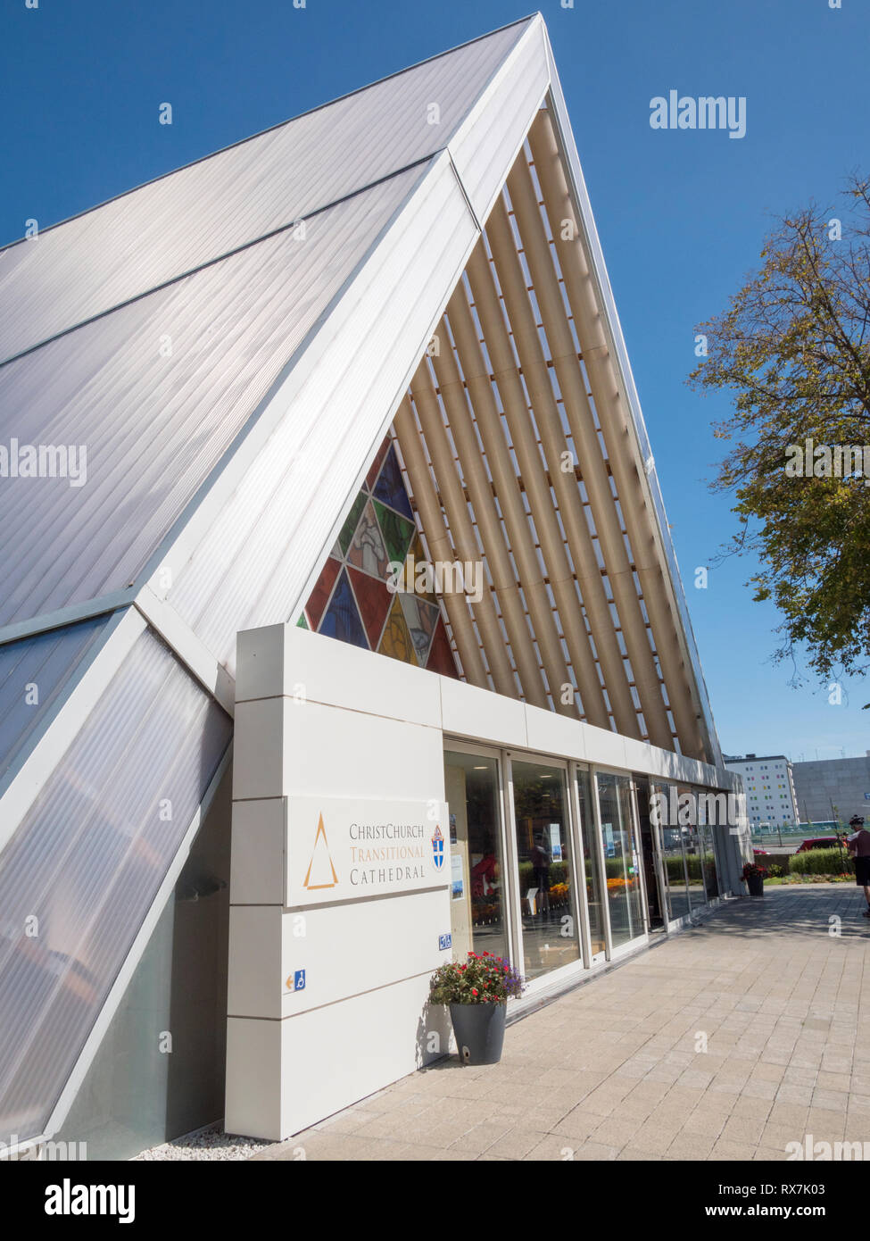 Exterior christchurch cathedral hi-res stock photography and images - Alamy